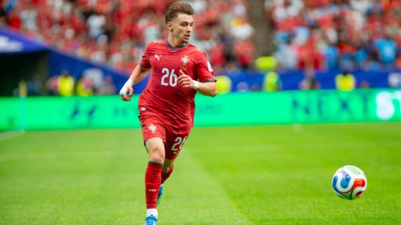 Portugāles uzlecošā zvaigzne: ''Mums nav uzstādījuma piespēlēt Ronaldu ...